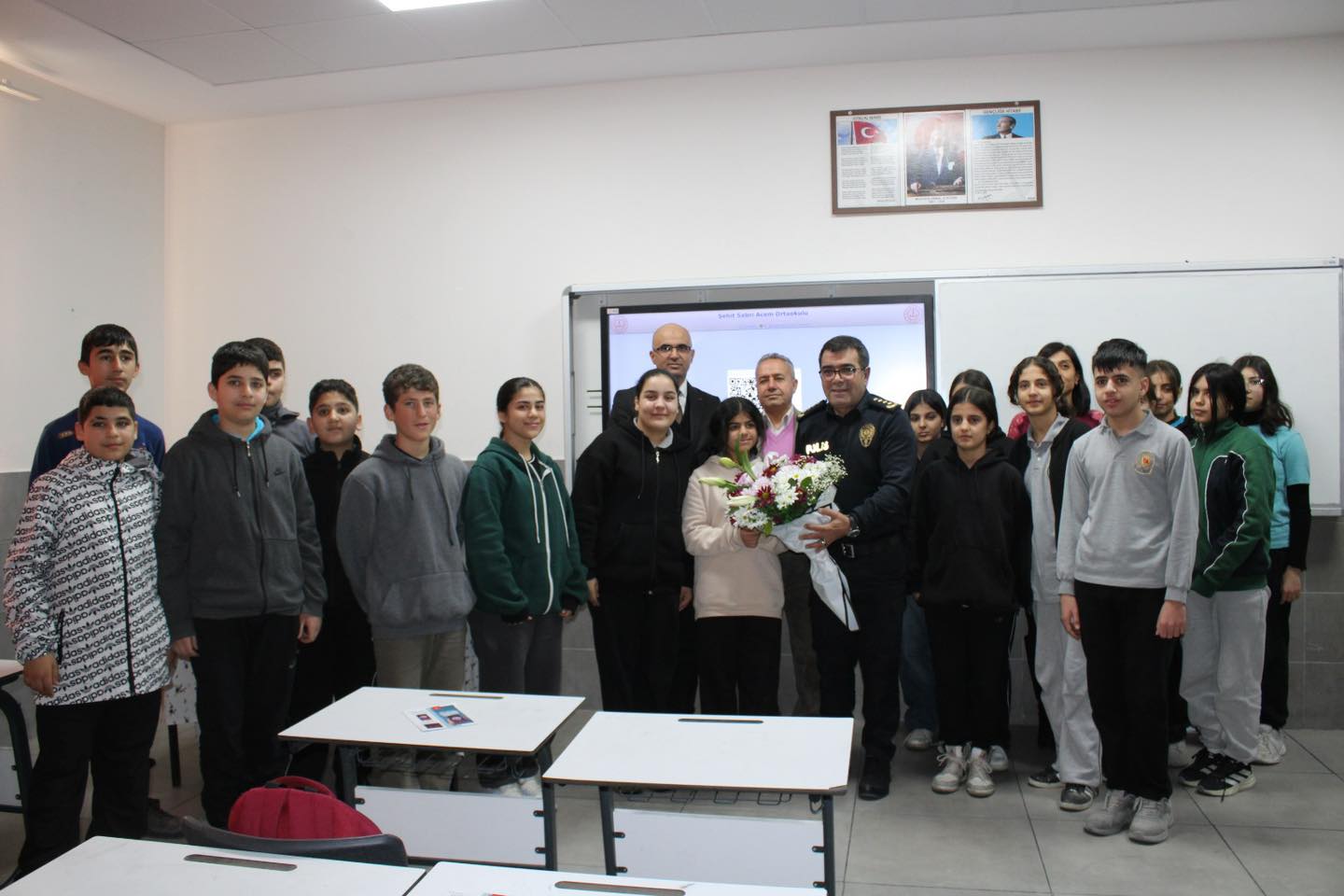 İl Emniyet Müdürü İdris Yılmaz ve İlçe Emniyet Müdürü Ali Kaplan’dan ...